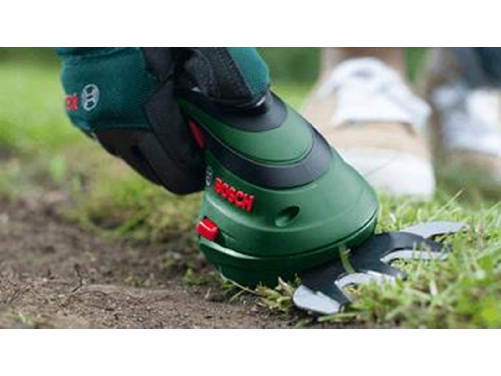 Bosch Isio CORDLESS MULTI-SHEAR KIT | Billig