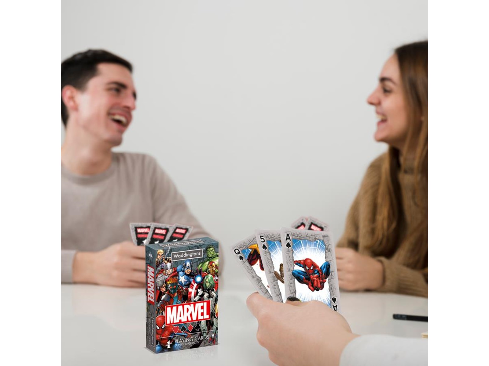 Winning Moves Marvel Universe - Playing Cards | Billig