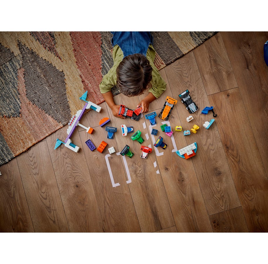 LEGO DUPLO 10445 F1®-teams med racerbiler og kørere | På lager